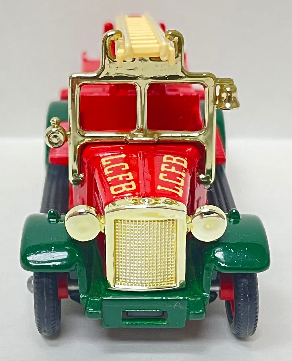 Lledo Models of Days Gone Luckhurst Fire Truck With Box and Plastic Fi ...